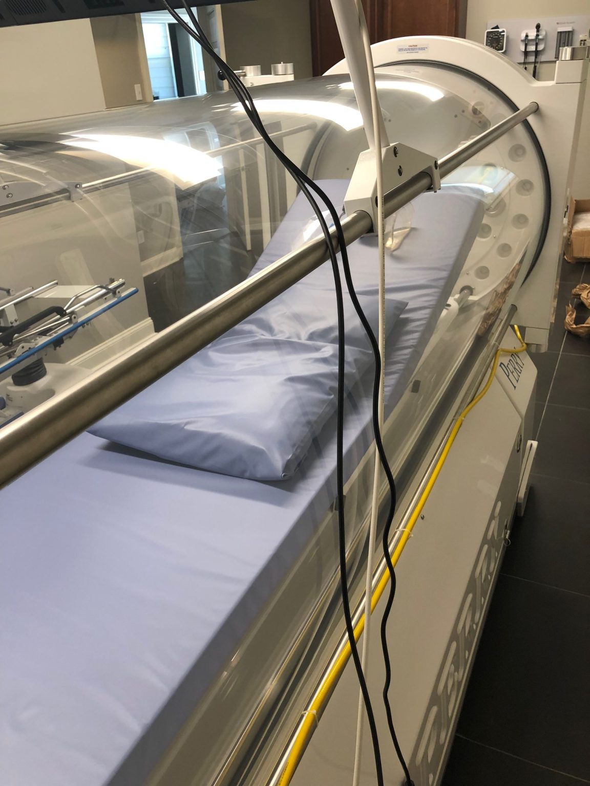 Perry Sigma 34 Monoplace - Hyperbaric Store