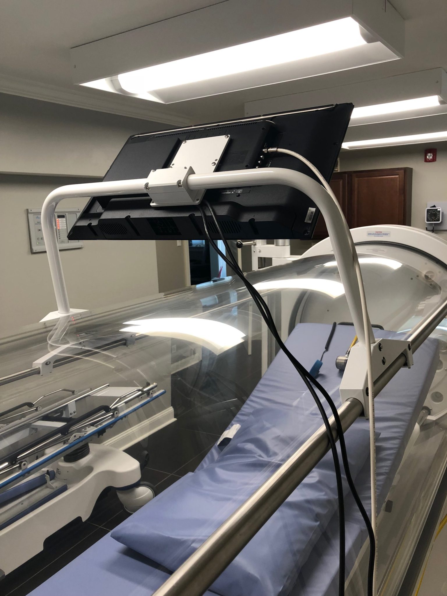 Perry Sigma 34 Monoplace - Hyperbaric Store